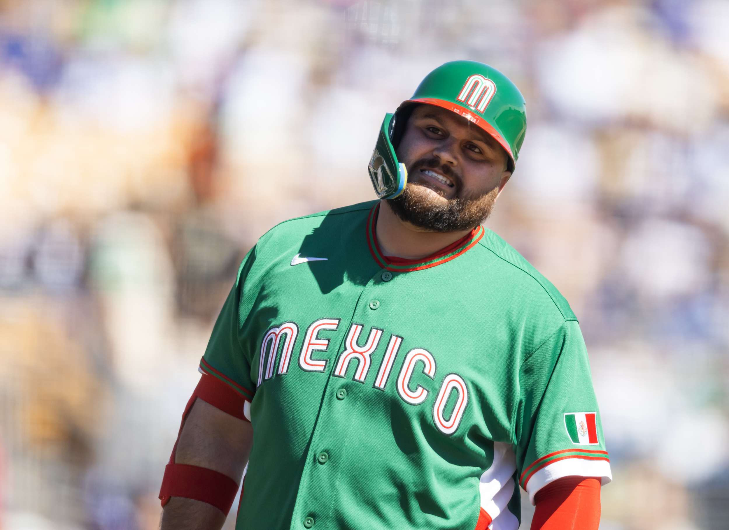 Braves adding former 35-home run slugger