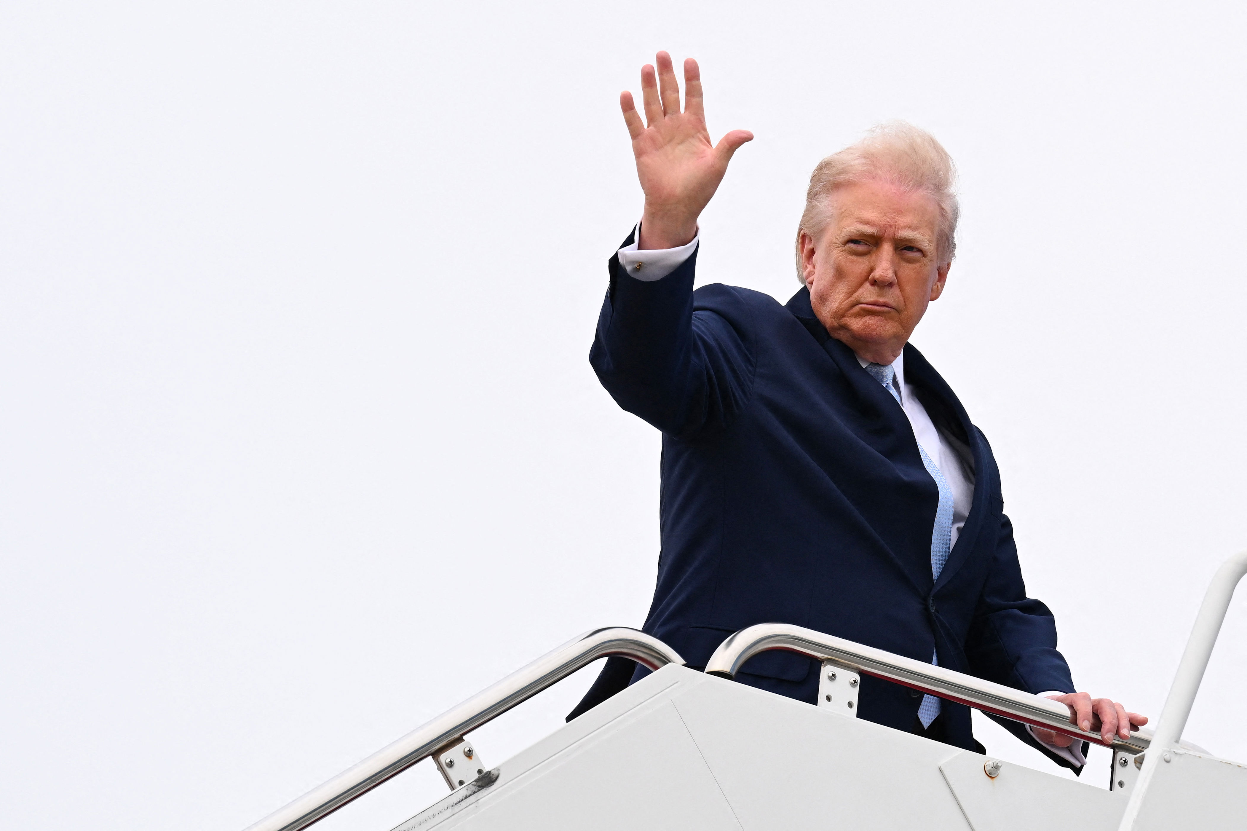 Trump Agli Alleati Siete Codardi Lo Stretto Di Hormuz Si Riaprir 