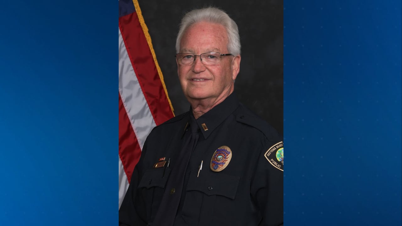 Mark Swanson sworn in as Daytona Beach Shores public safety director