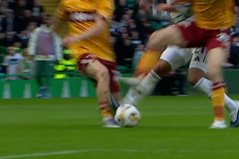 Alex Oxlade-Chamberlain Celtic red card escape explained as VAR audio ...