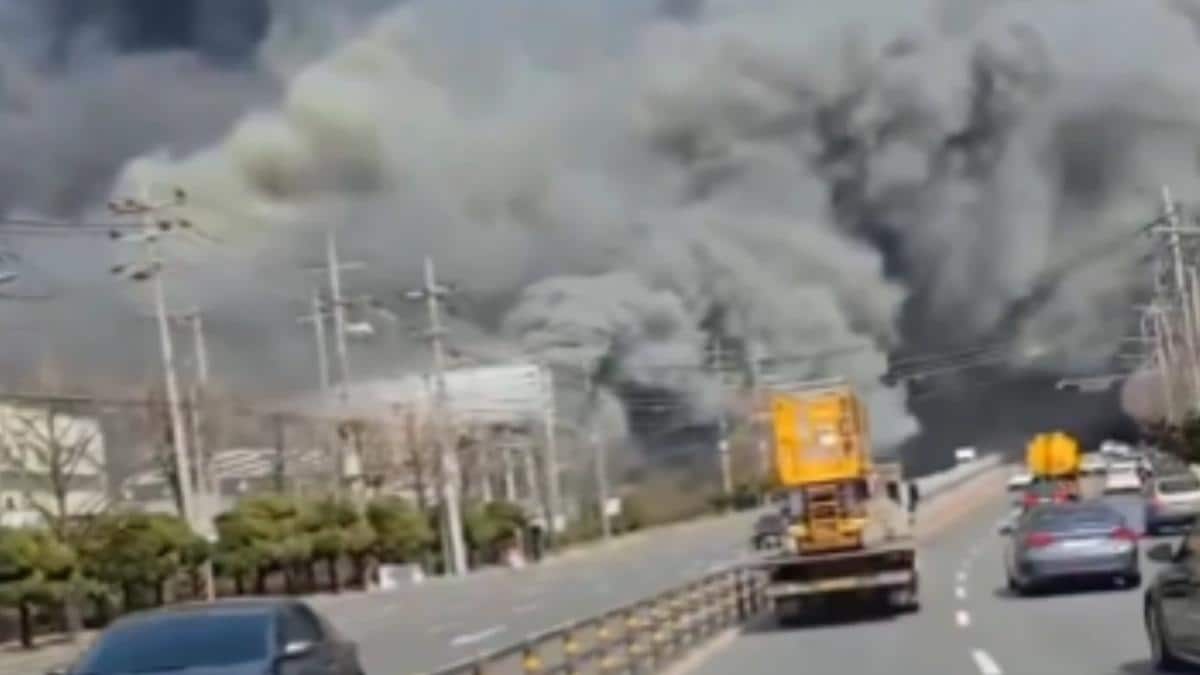 10 killed, 59 injured in massive fire at car plant in South Korea; 4 ...