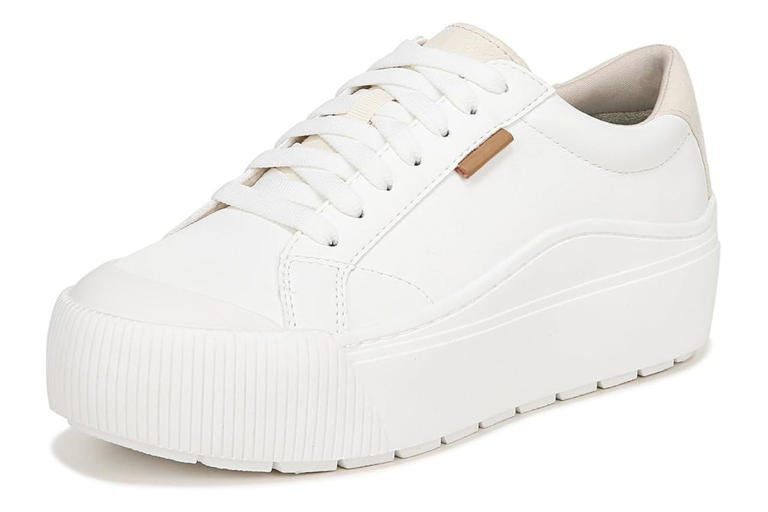 These nurse-approved comfy walking shoes are the perfect spring ...
