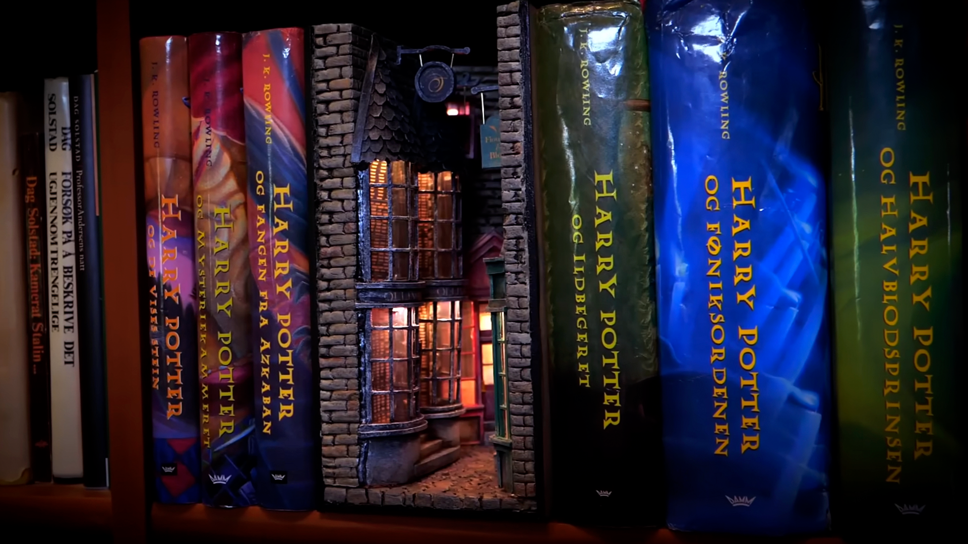 I created a magical book nook