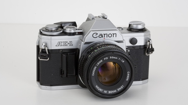 Everything you should know before buying a 35mm camera
