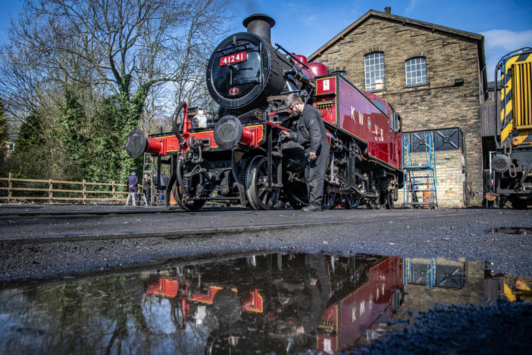 Keighley & Worth Valley Railway steam gala: Best pictures from early ...