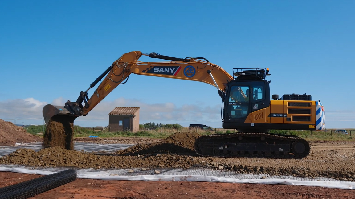 This heavy machine works nonstop moving tons of soil