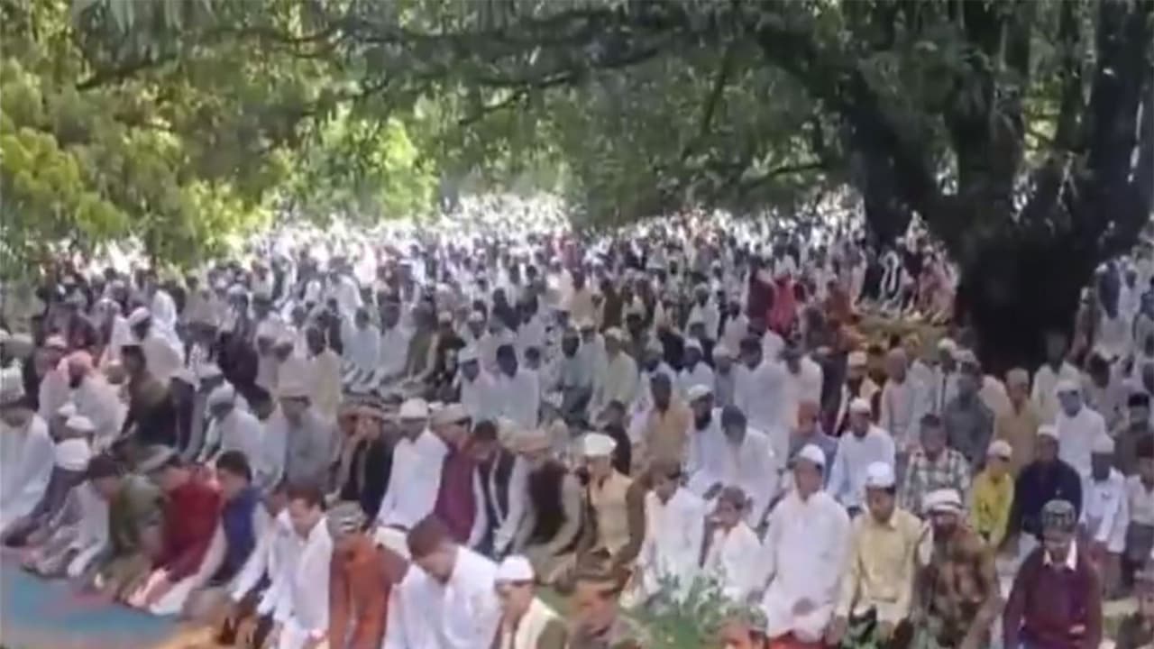 Eid 2024: Shia Muslims protest, subdued prayers; PM Modi extends wishes