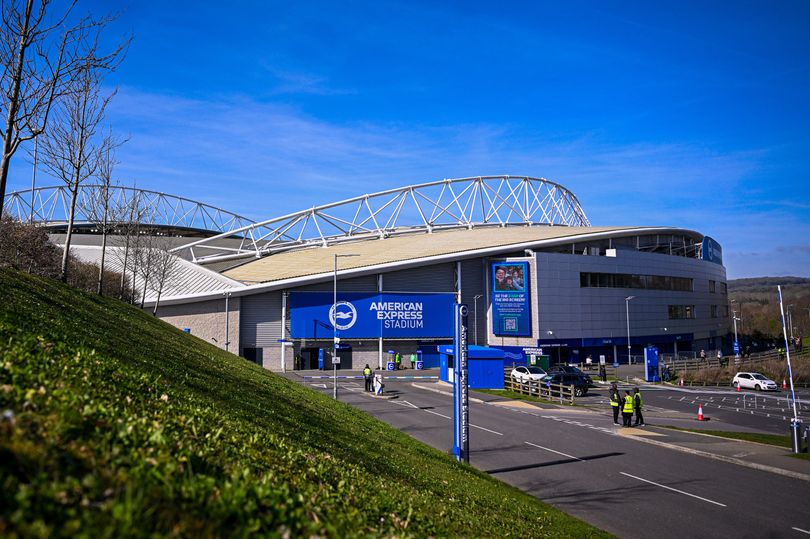 Brighton vs Liverpool kick-off delayed as statement released