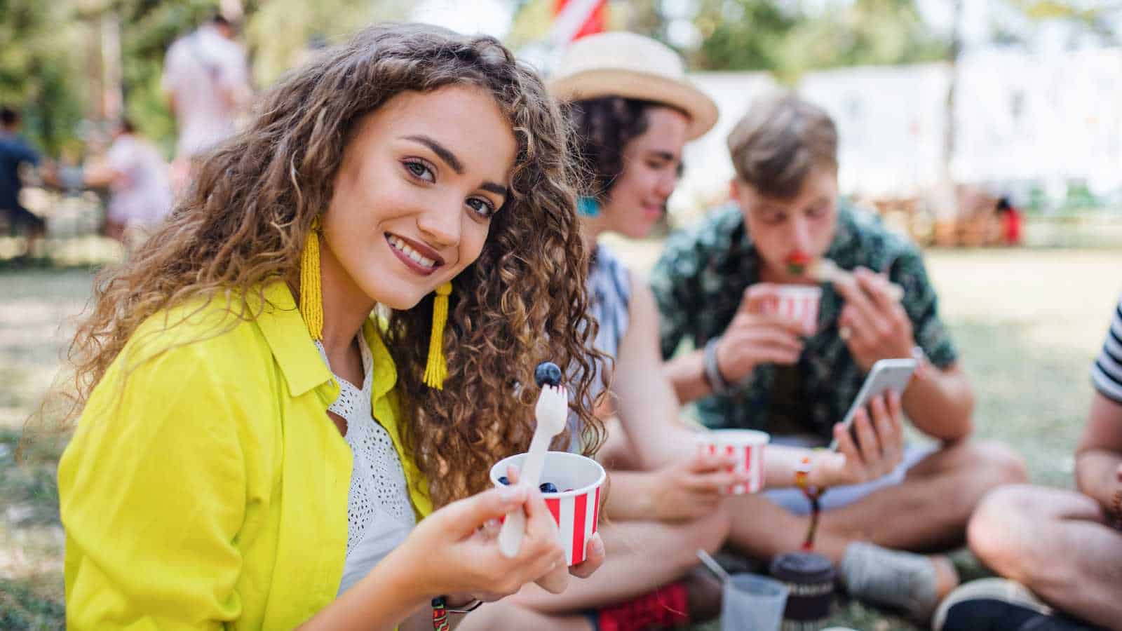 12 best real-life strategies to meet a date
