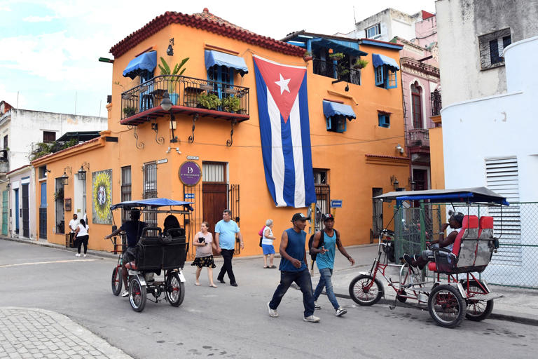 “Seríamos ingenuos si no lo hiciéramos”: Cuba advierte que se prepara ...