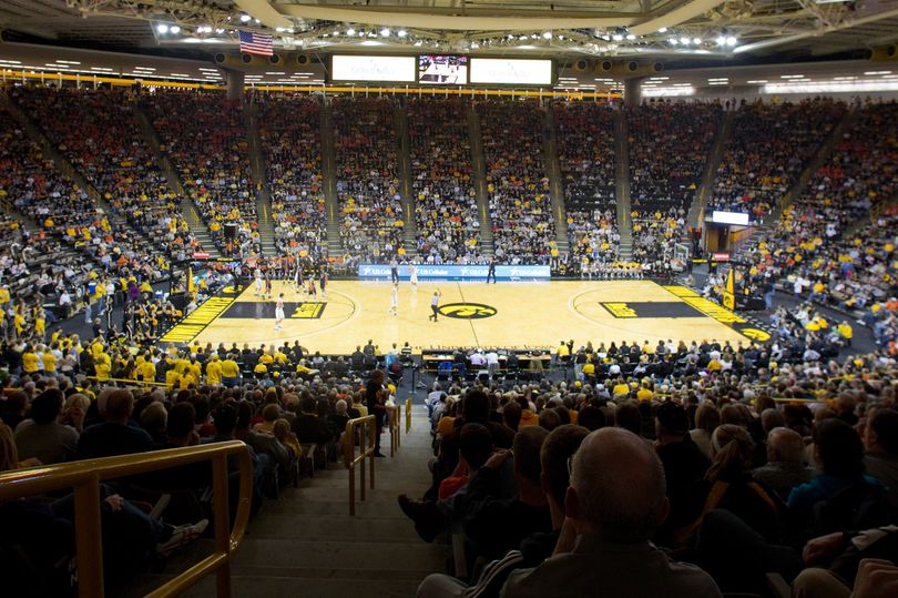Sweltering conditions expected for March Madness games in arena with no ...