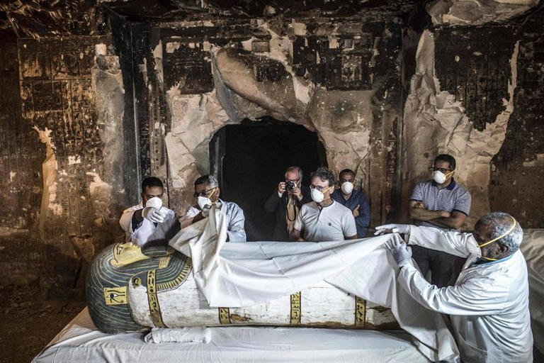 Mummy of 3,000-year-old woman perfectly preserved inside Egyptian coffin