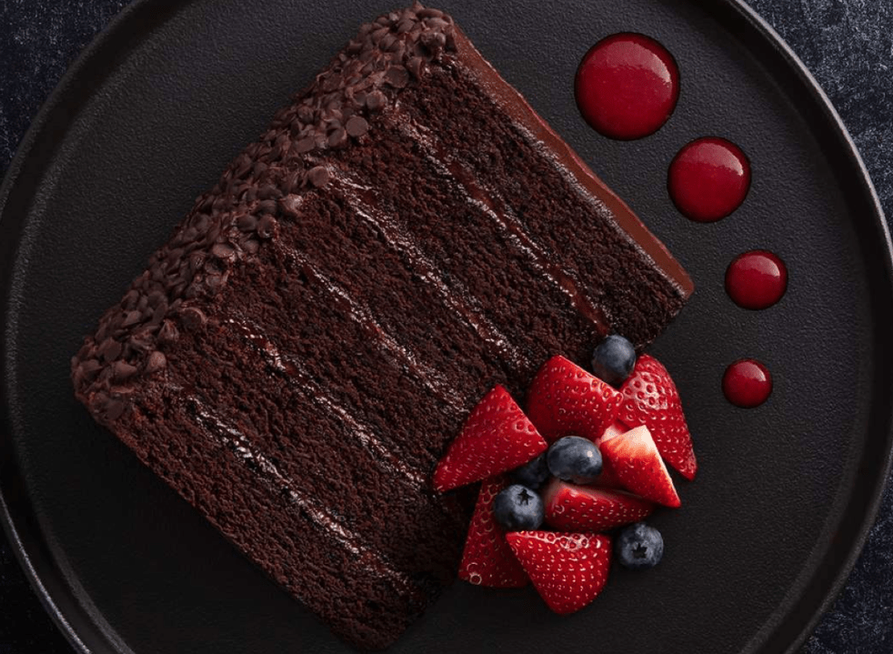 4 chain restaurants serving bigger slices of cake than any other chain