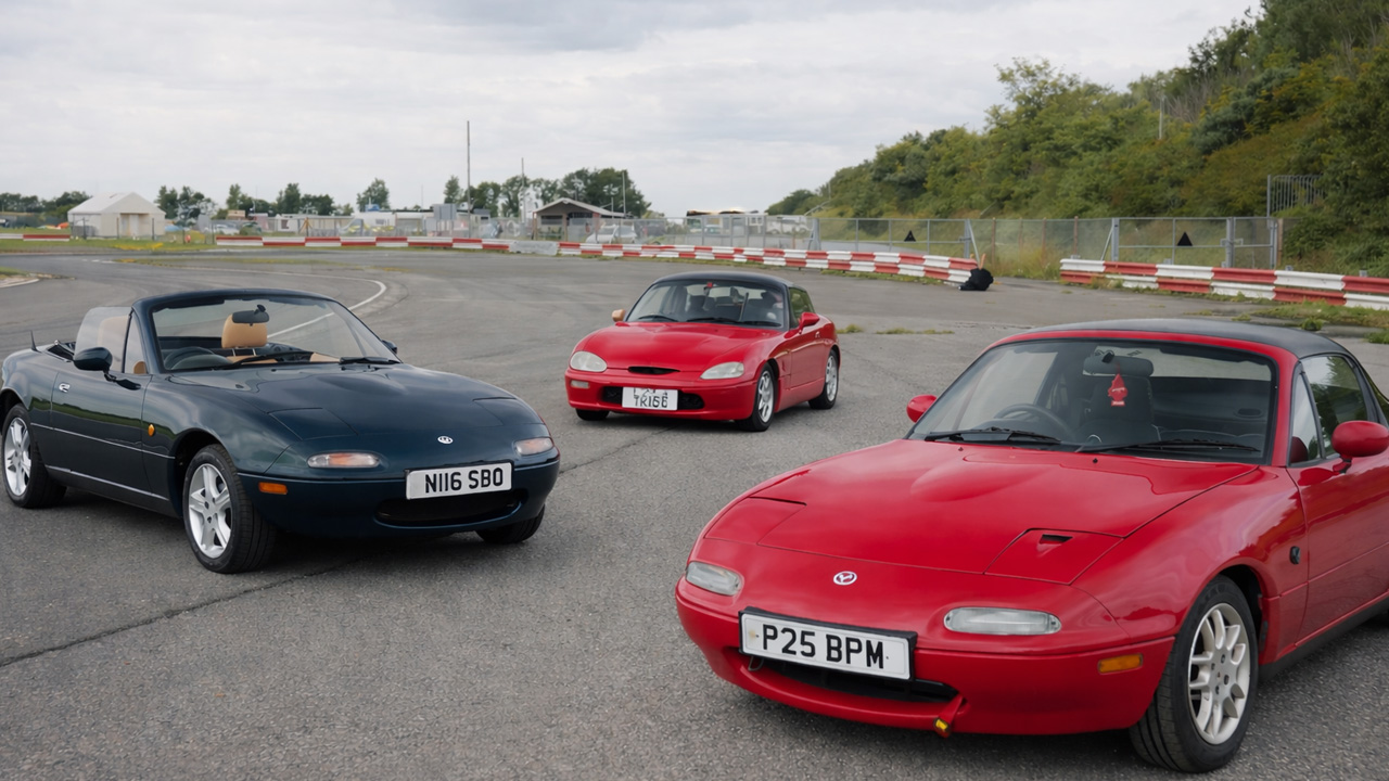 Is our 0.6-litre Suzuki Cappuccino faster than a Mk1 MX-5? Track battle ...