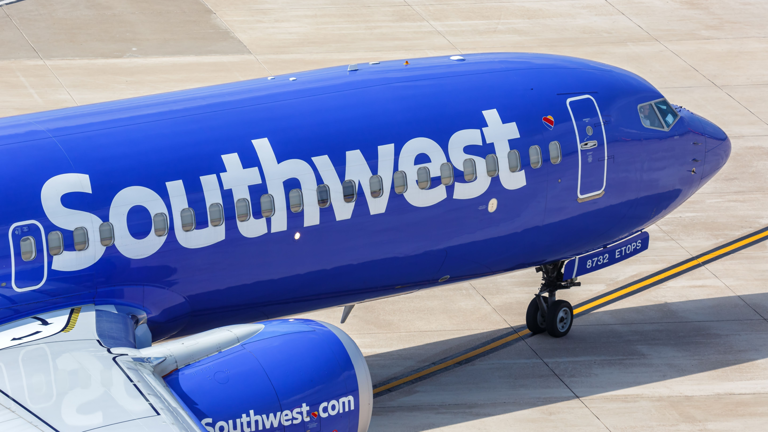 Southwest Airlines flagged after flight attendant costs Florida hotel ...