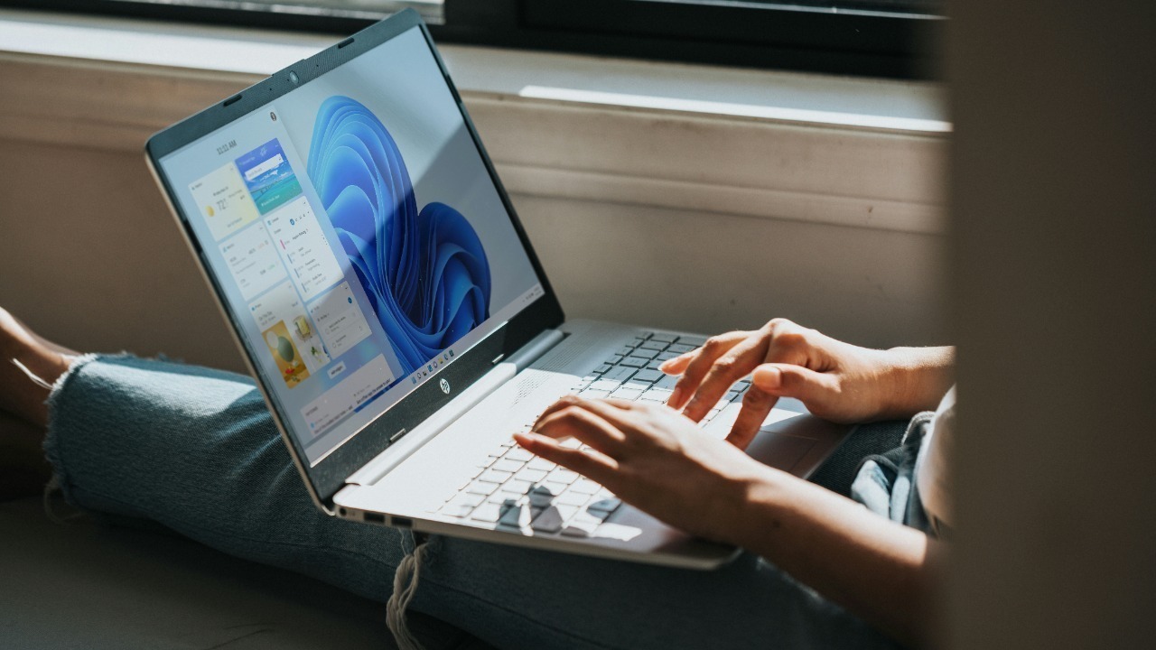 Windows 11 update causes issues with OneDrive, Edge; workarounds shared
