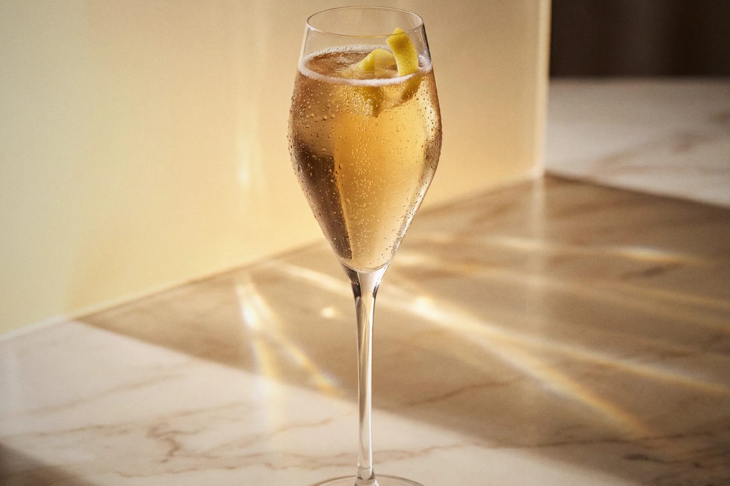 How to make an elderflower royale cocktail this spring