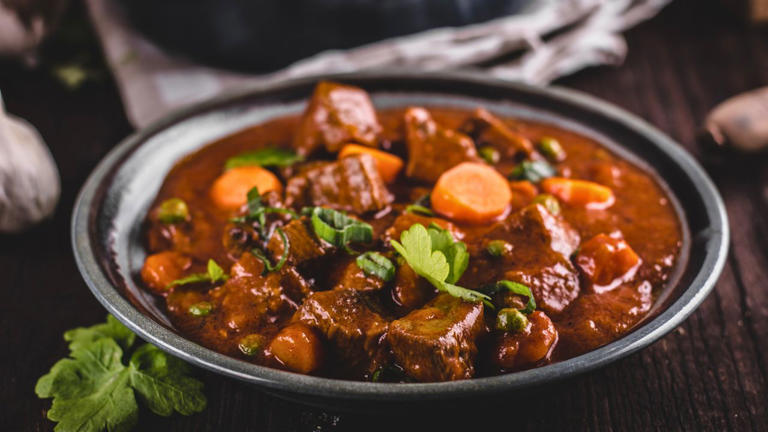 My boyfriend's 19-year-old tricked me, a strict vegan, into eating beef ...