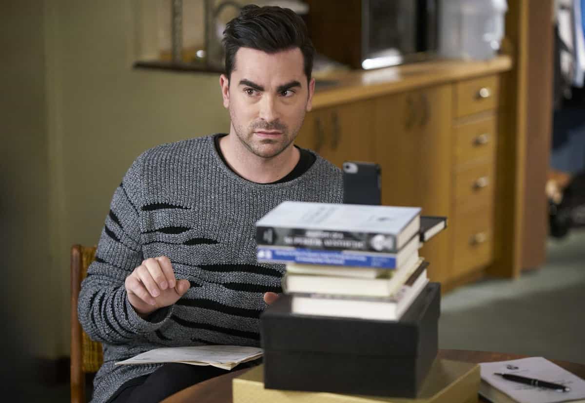 Small details in "Schitt's Creek" that fans noticed
