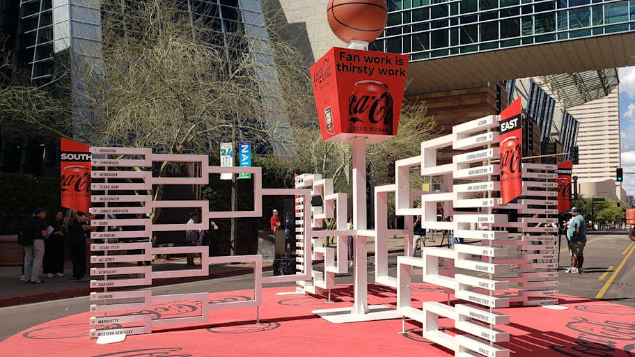 No more perfect brackets remain in ESPN contest after wild two days of ...