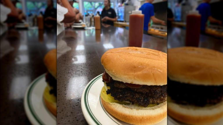 The best hole-in-the-wall burger joints in every state