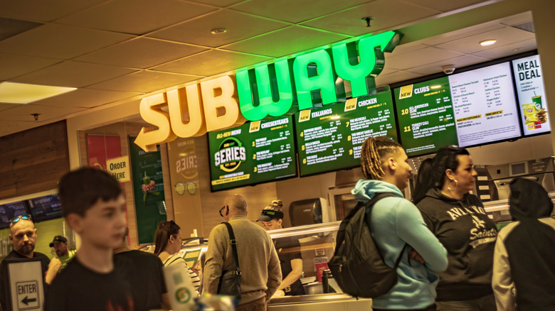 What you're getting wrong when ordering at Subway