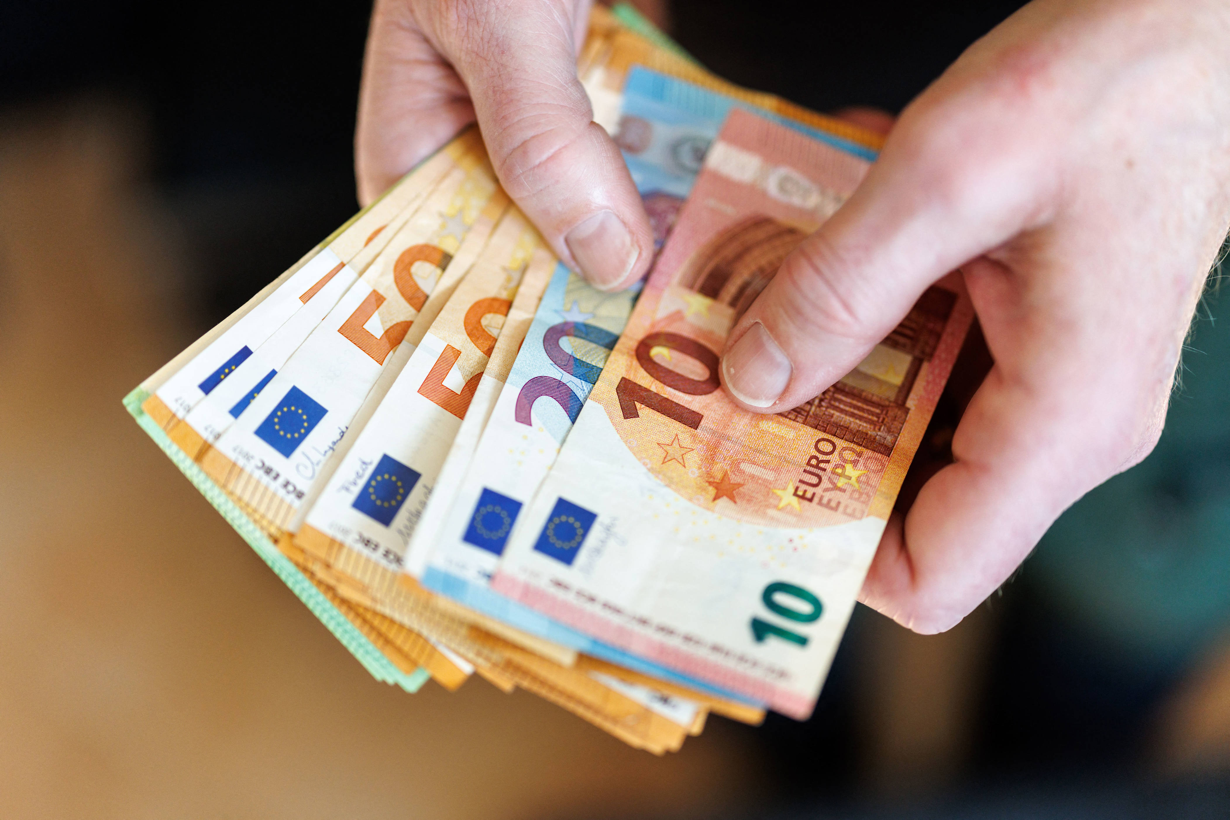 Le gouverneur de la Banque de France souligne que la BCE ne prévoit pas ...