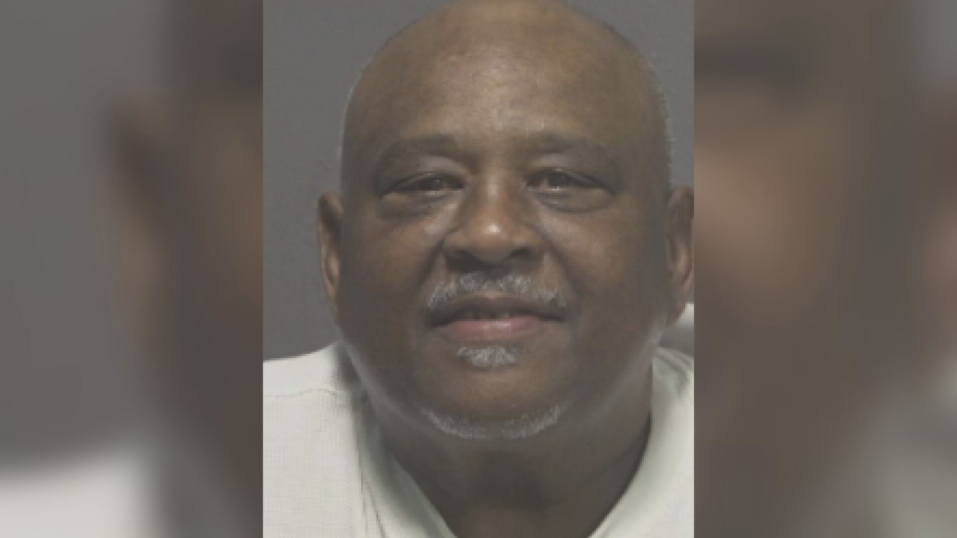 Man arrested in alleged baseball bat attack, robbery
