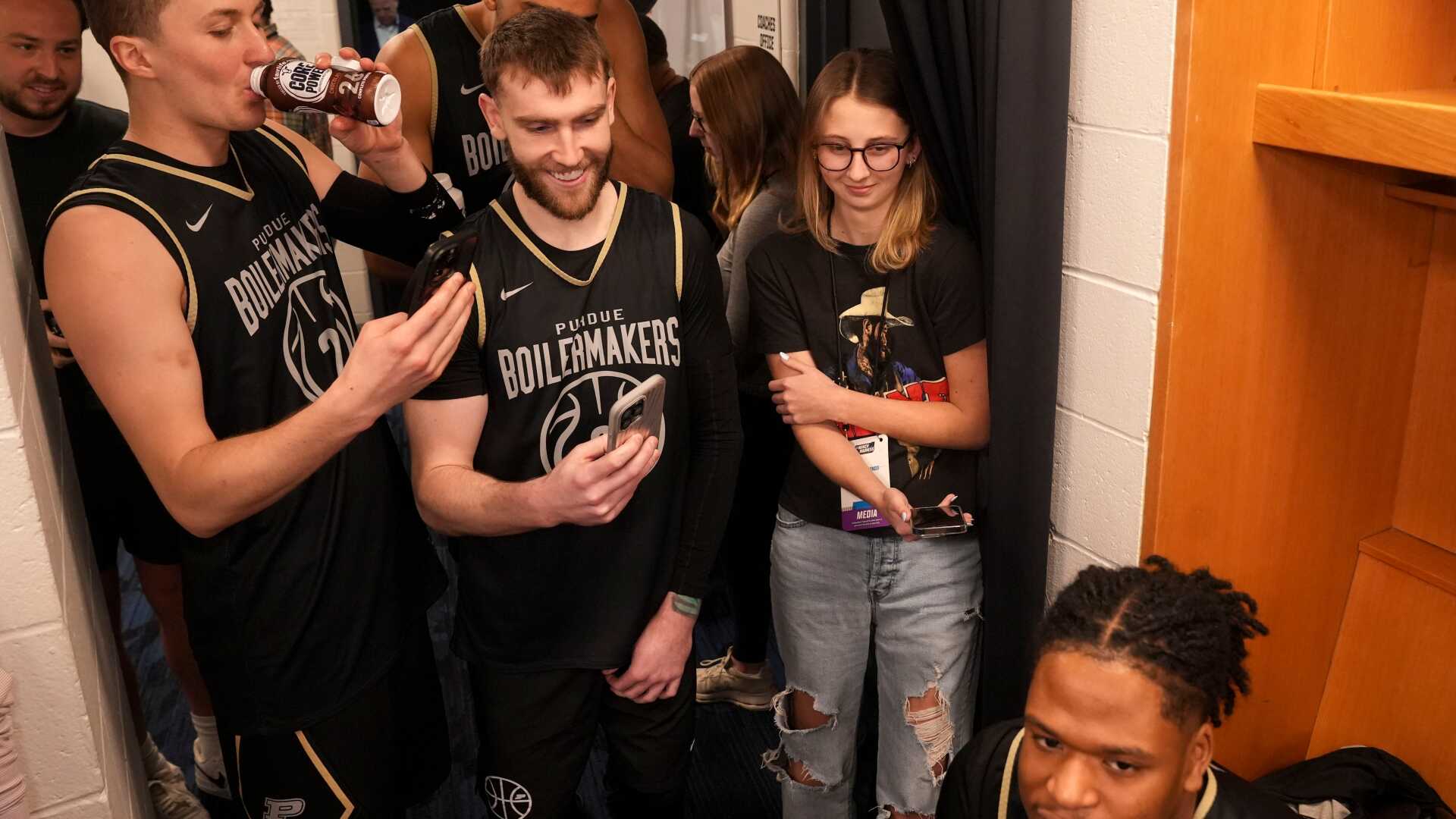 No. 2 Purdue vs. No. 7 Miami NCAA tournament predictions: Odds, recent ...