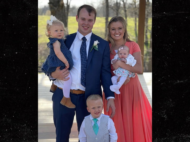 Amy Duggar King says she stands with kids after Kendra Duggar's arrest