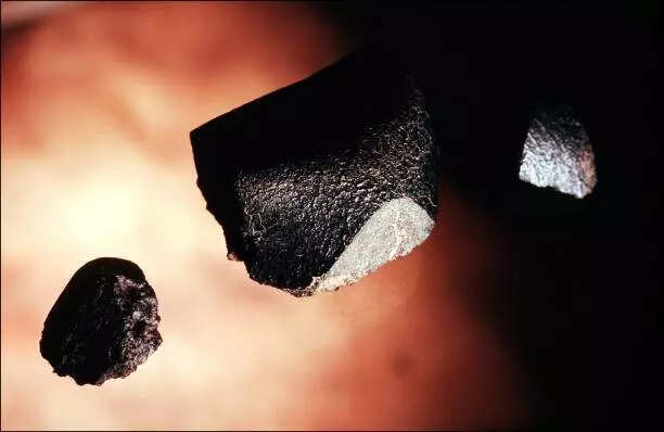 Houston meteor explosion: 35,000 mph fireball unleashes 26 tons of TNT ...
