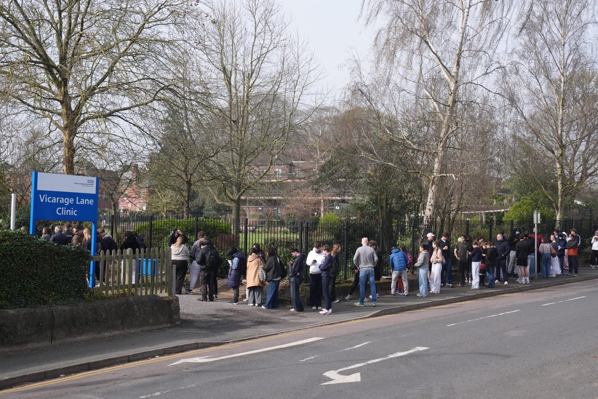 Meningitis cases linked to Kent outbreak fall after additional testing