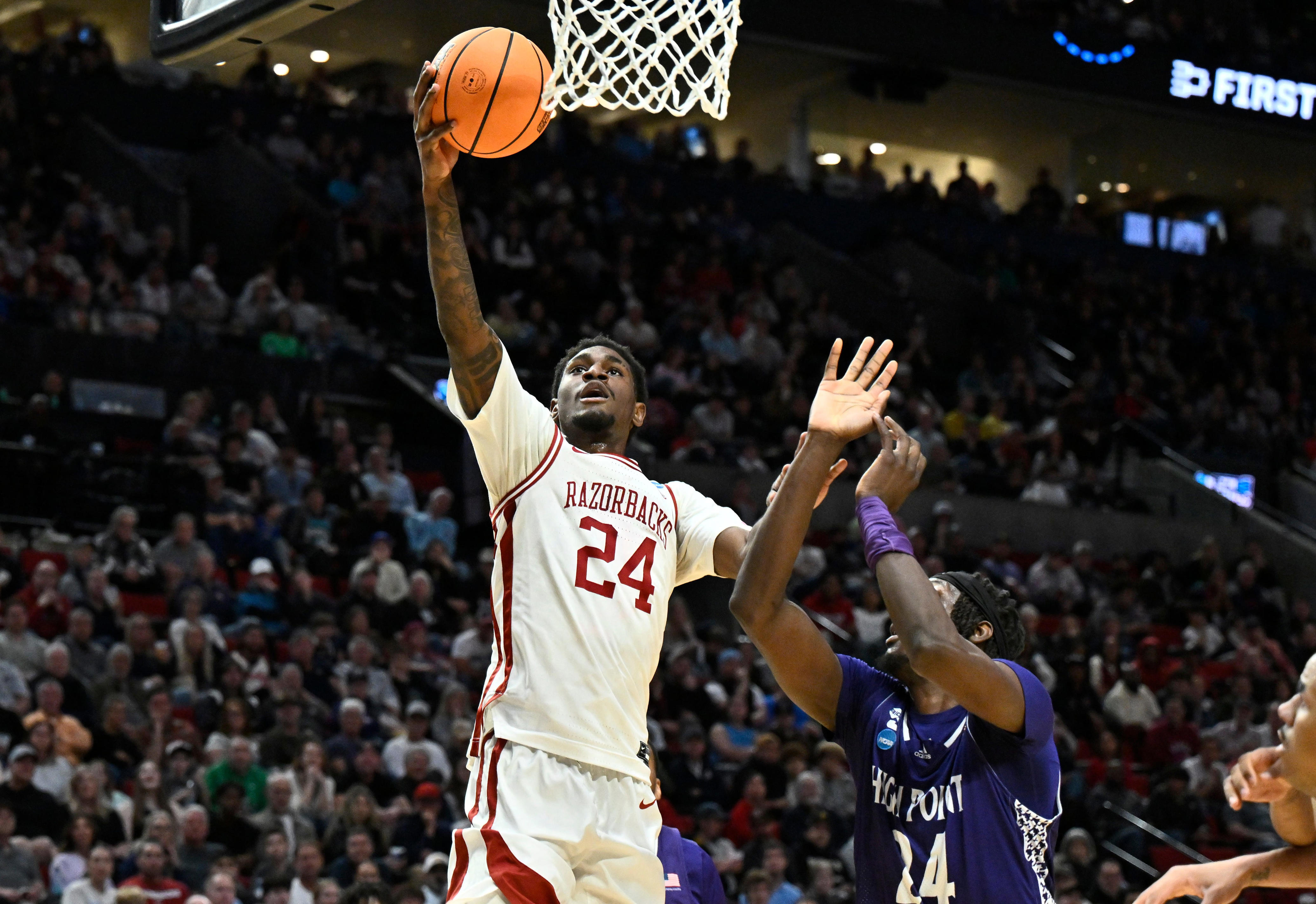 Arkansas basketball survives High Point in March Madness: Final score
