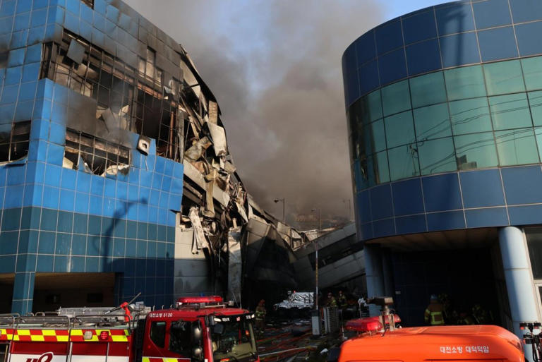 Fire at Korean car parts factory kills 14, injures nearly 60