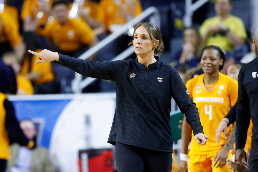 Tennessee coach Kim Caldwell rips her job performance after dubious ...