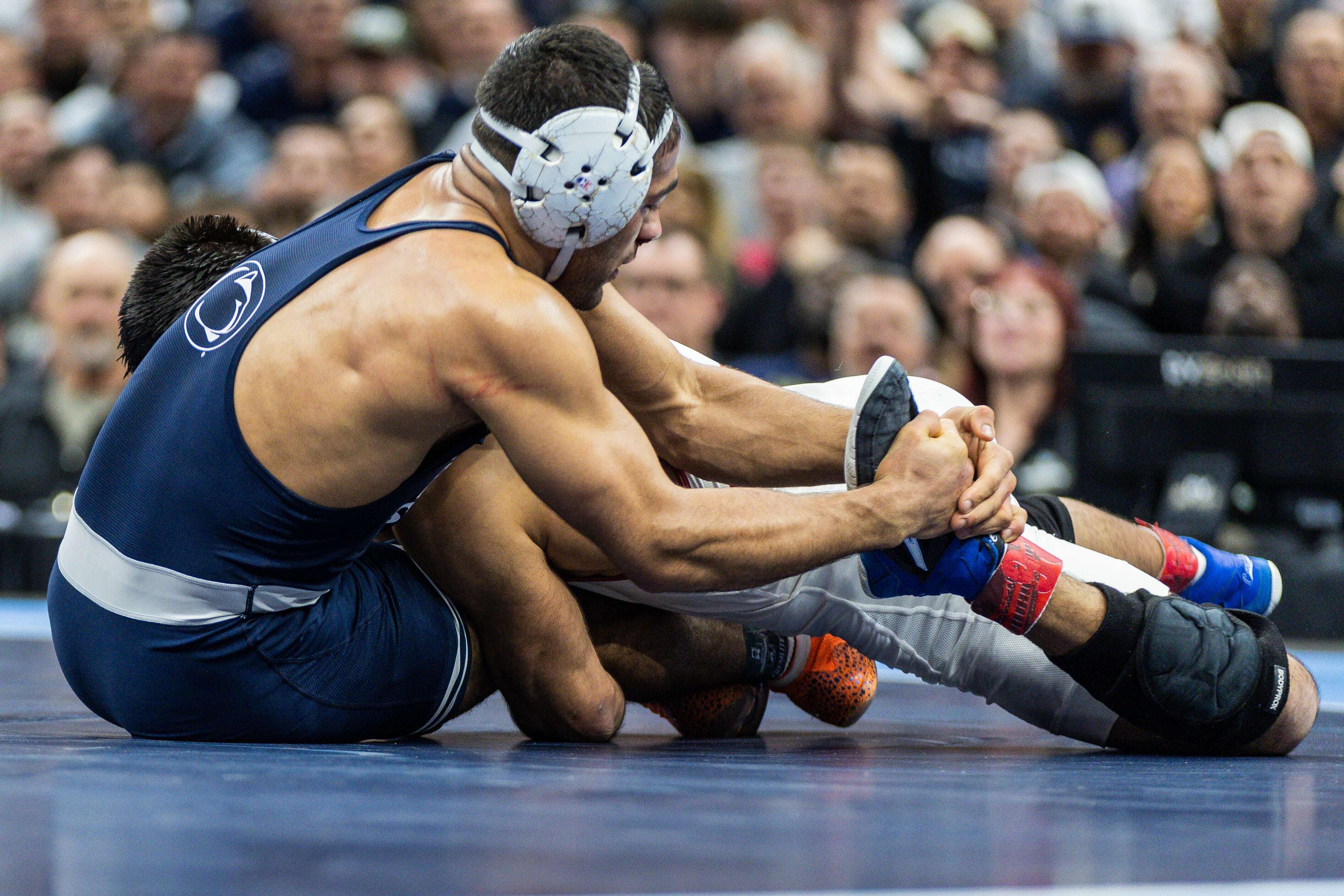 NCAA wrestling: Penn State sets team points record again behind 4 ...