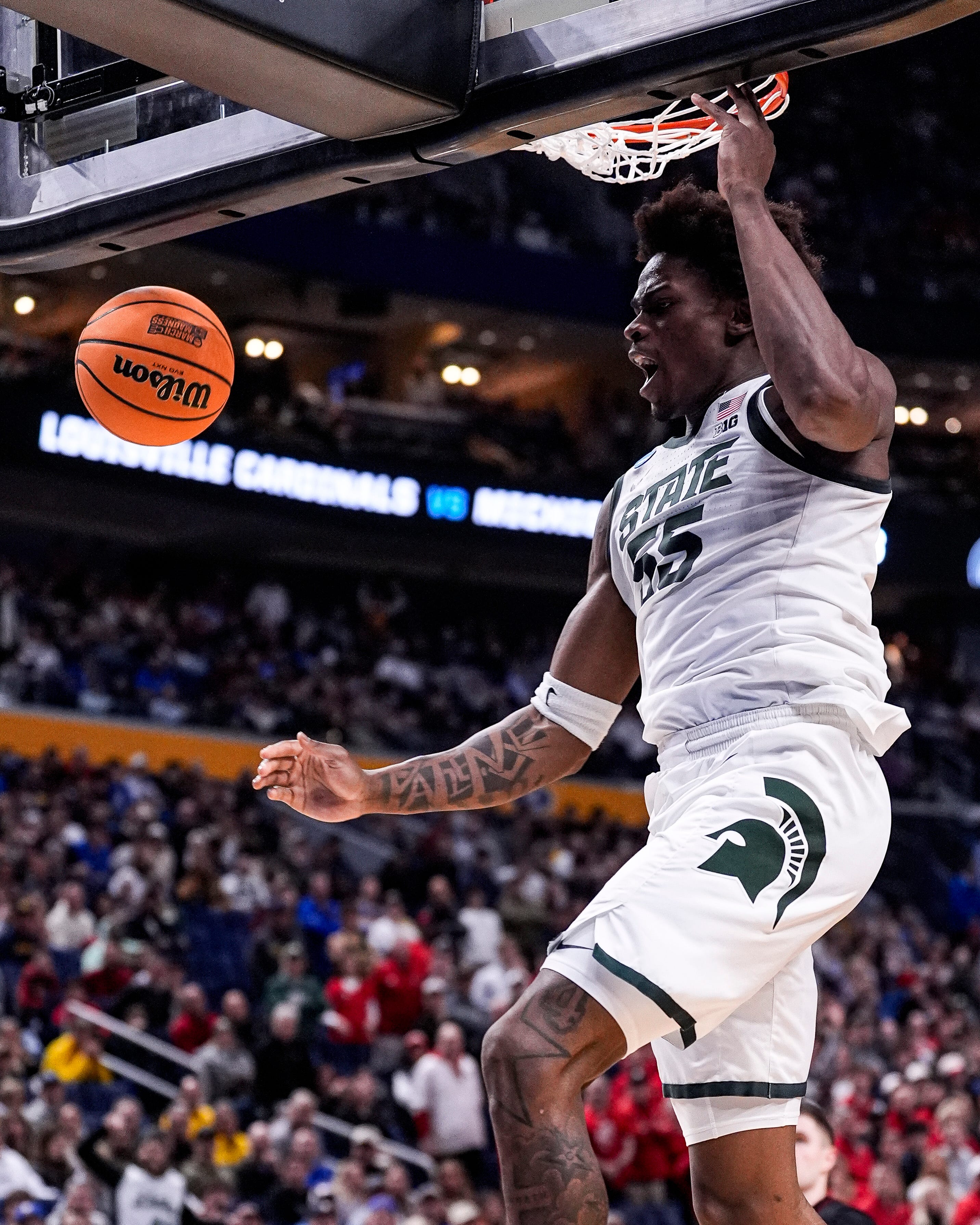 Coen Carr owns the moment, lifts Michigan State to Sweet 16 vs ...