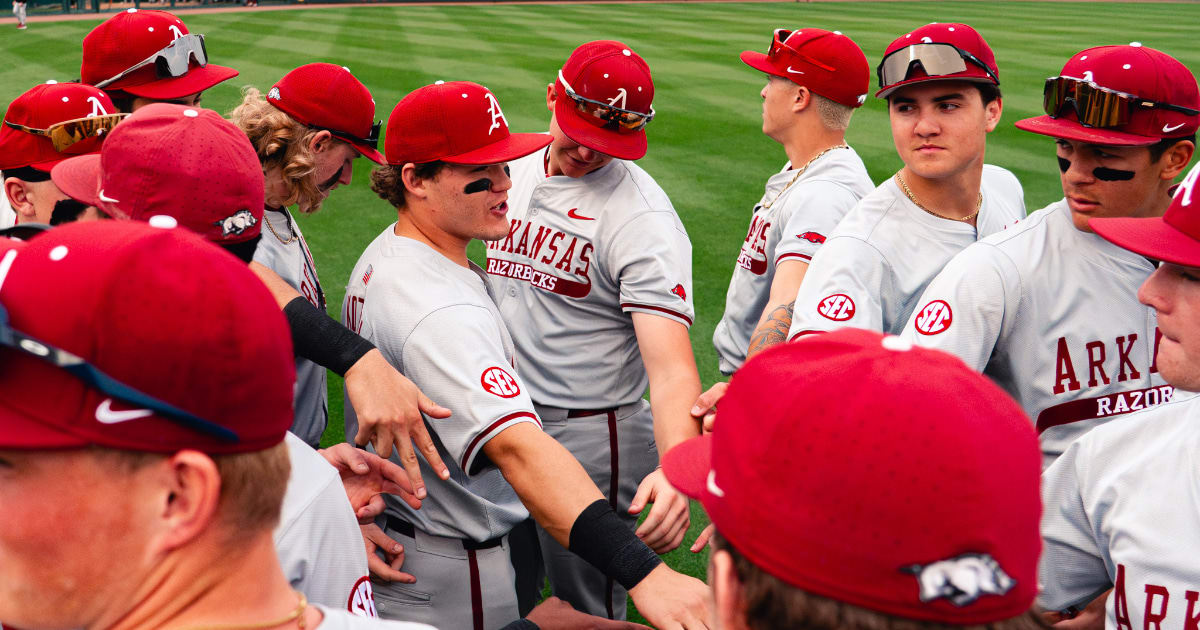 Live updates: No. 4 Arkansas looks to clinch SEC series against ...