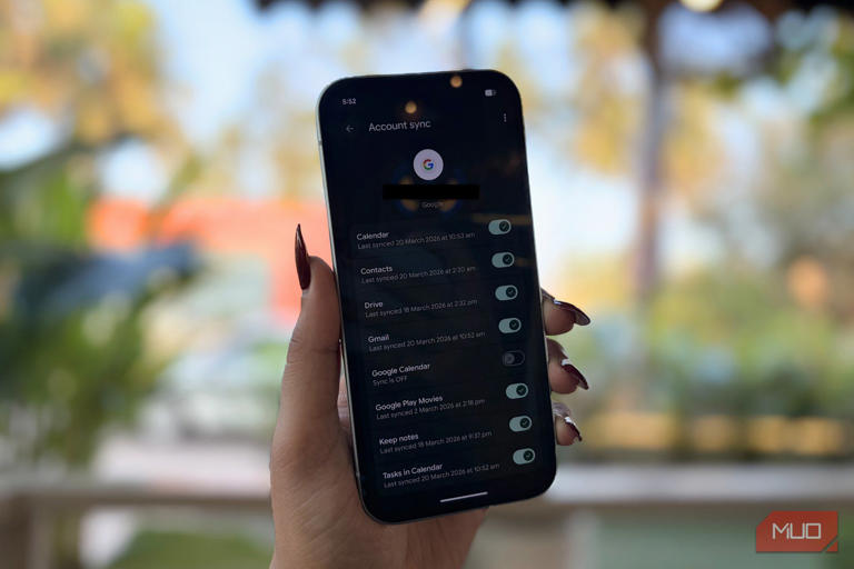 These Android sync settings are wasting battery and data on things you ...