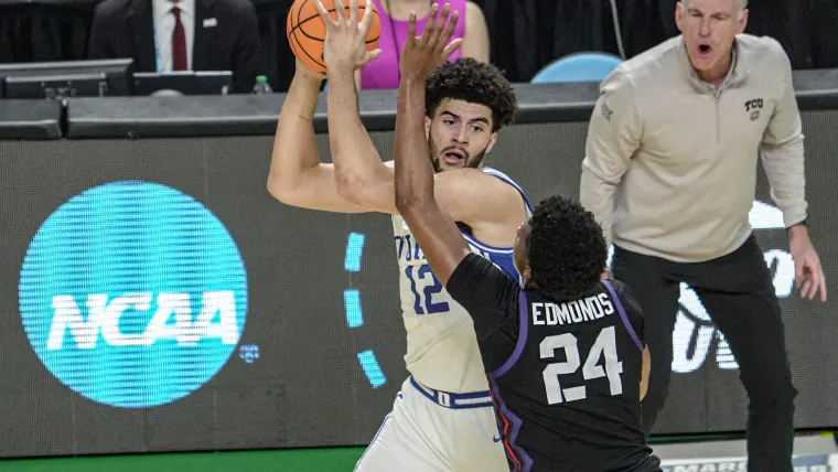 Cameron Boozer stats today: Duke star recovers from 2-pt first half to ...