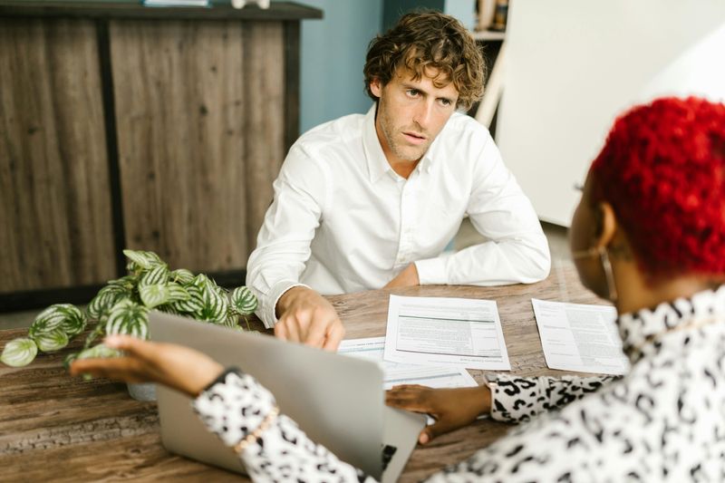 People who don’t lose their temper in arguments usually do these 10 things