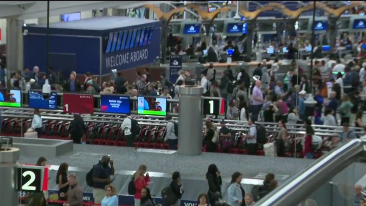 Atlanta airport: TSA wait times over 2 hours Sunday morning