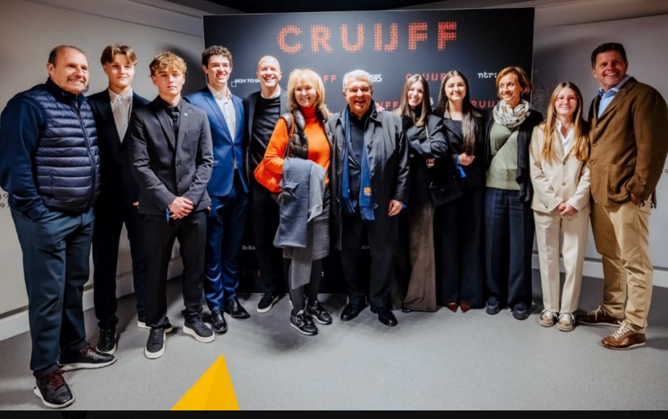 Laporta: "Frenkie (de Jong) nos recuerda mucho a Johan"