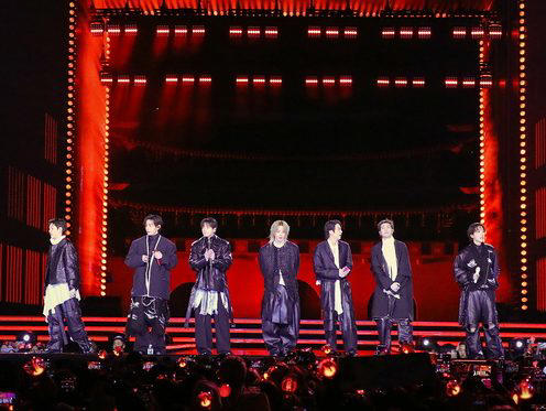 BTS στο Μεξικό: 50.000 fans αποθέωσαν το φαινόμενο της K-Pop