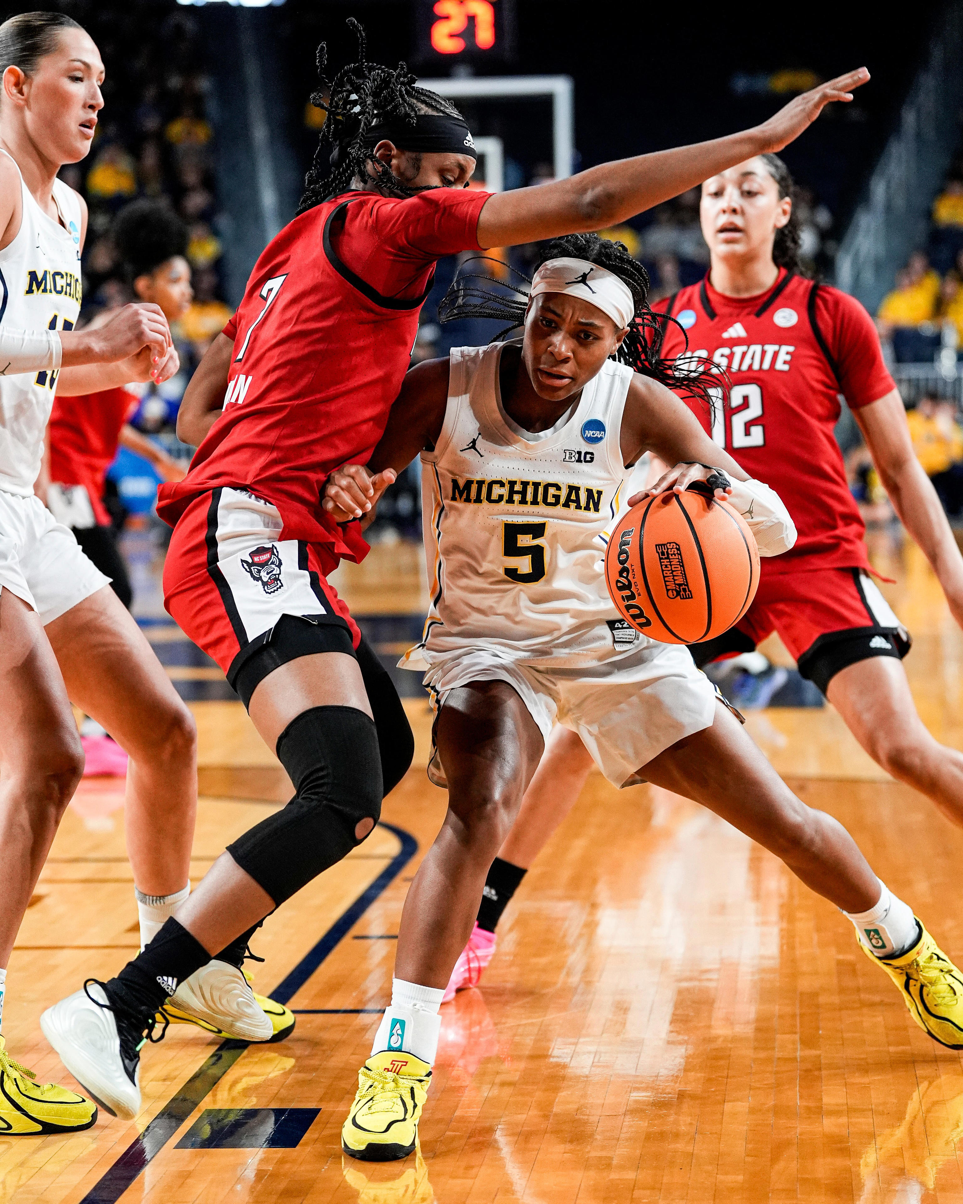 How Michigan women's basketball rolled NC State in March Madness