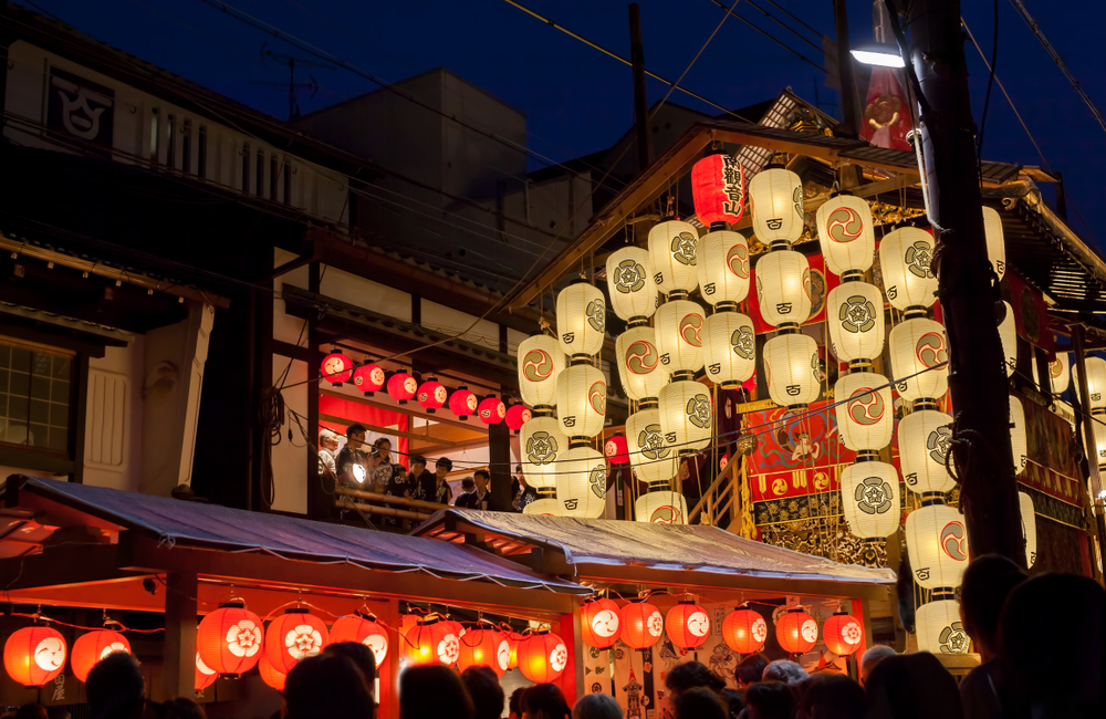 17 dessert destinations for sweet-tooth travelers
