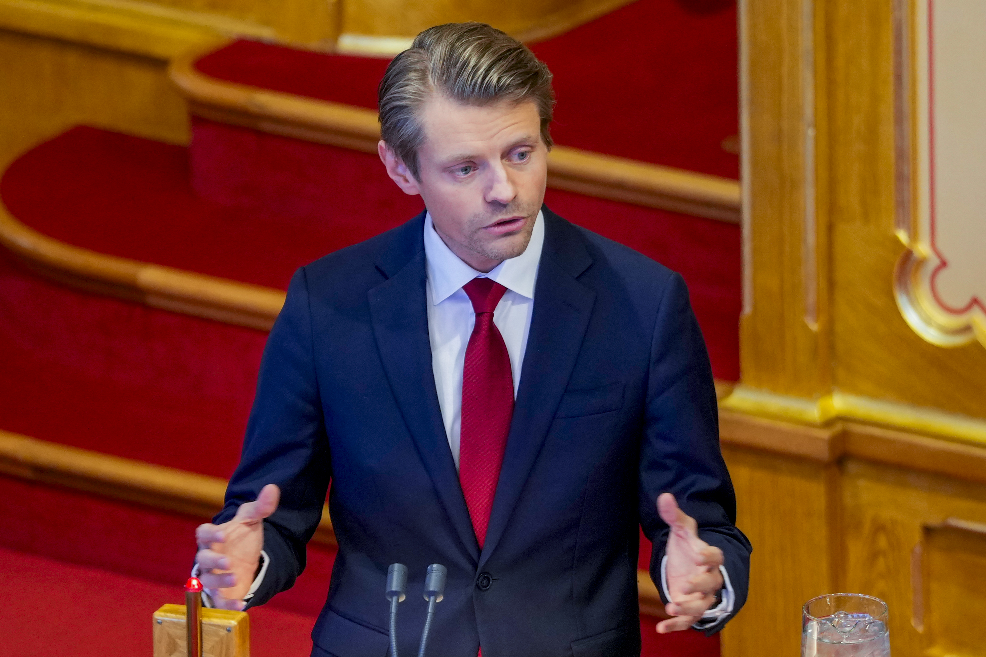 Peter Frølich slutter som leder i Fritt Ukraina