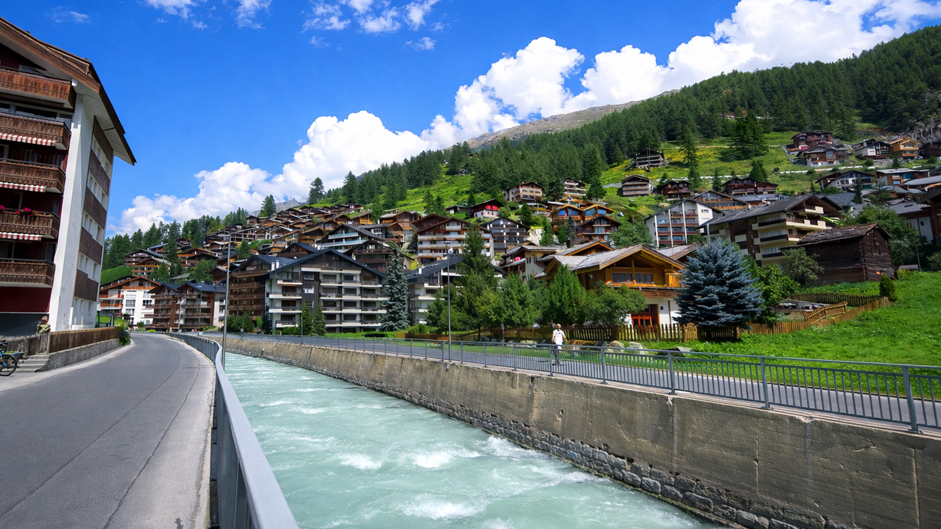 Zermatt Suíça: Cidade alpina com o Matterhorn em 4K