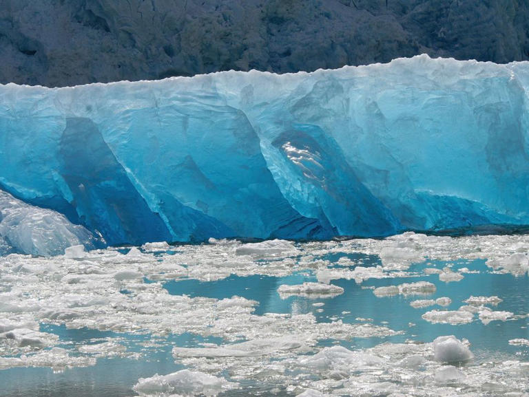 ¿Por qué en la naturaleza hay hielo azul? La explicación de José Miguel ...