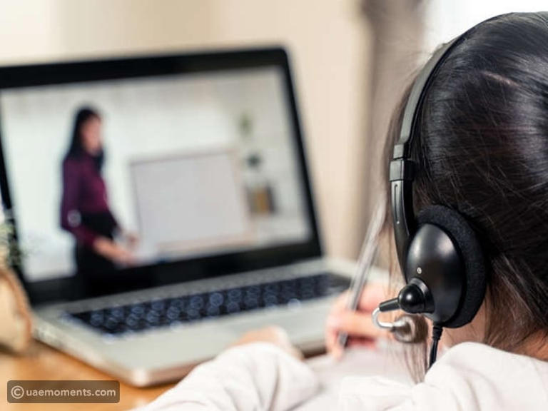 UAE extends distance learning for another 2 weeks